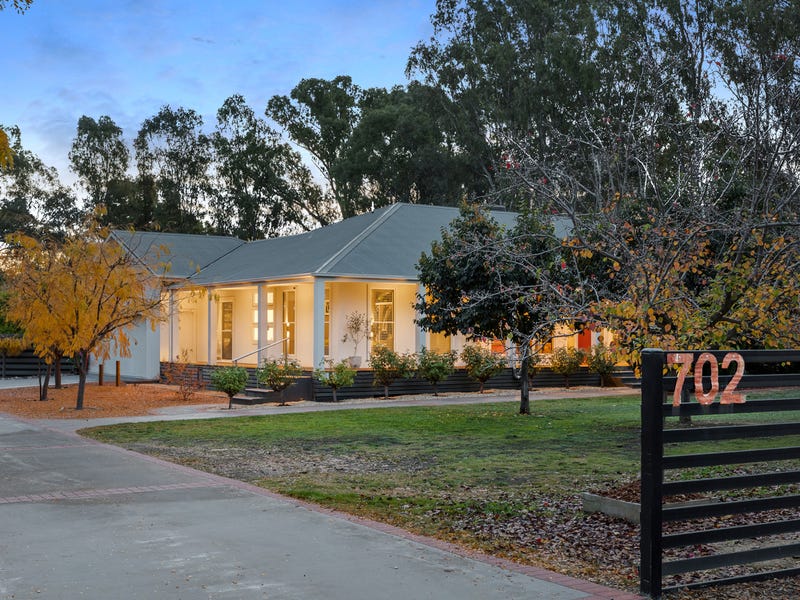 702 Strathfieldsaye Road, Strathfieldsaye, Vic 3551 - Property Details