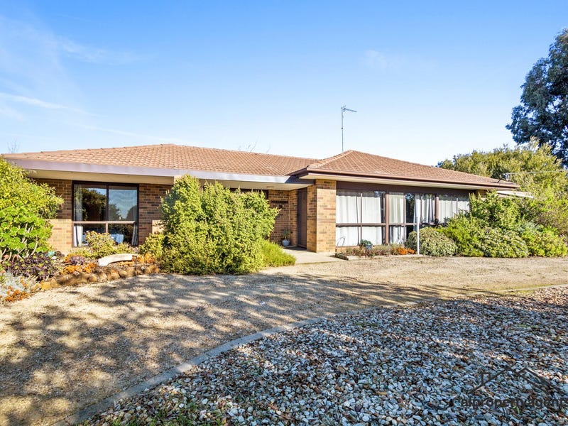 6 Riley Road, Horsham, Vic 3400 - Property Details