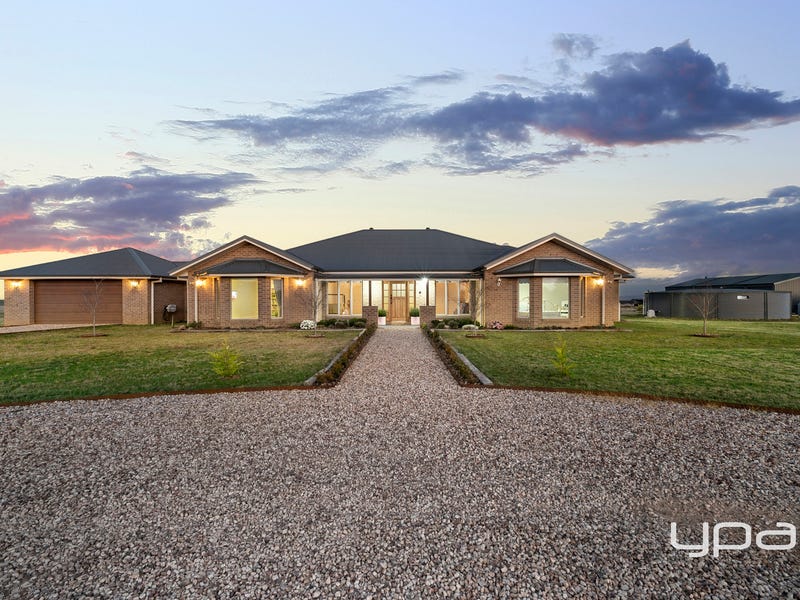 39 Adriana Court, Rowsley, Vic 3340 - Property Details