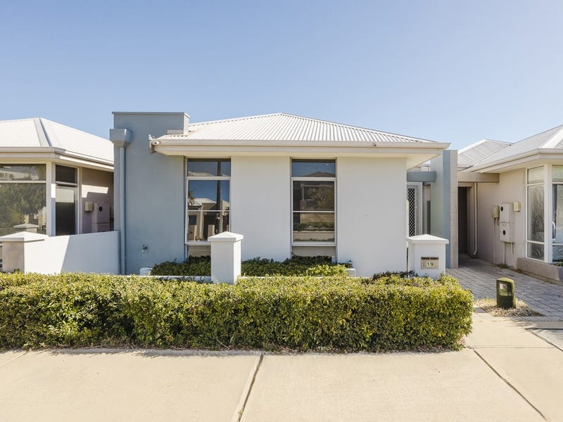19 Carrabelle Street, Butler, WA 6036 - Property Details