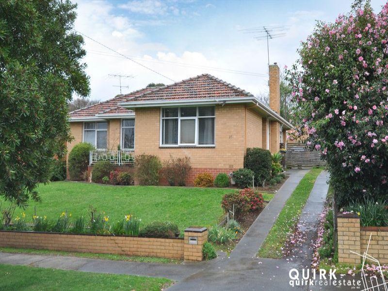 25 Sinclair Street, Warragul, Vic 3820 - Property Details