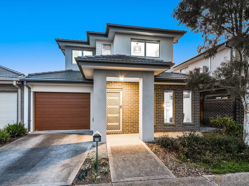 99 Moondarra Drive, Berwick, Vic 3806 - Property Details