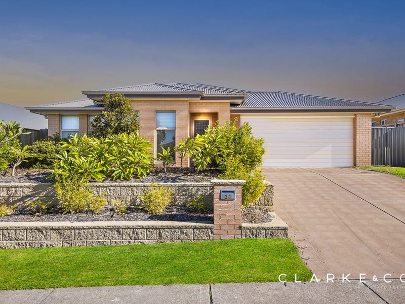 30 Teal Street, Aberglasslyn, NSW 2320 - Property Details