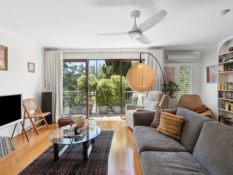 3/15 Howitt Street, Kingston, ACT 2604 - Property Details