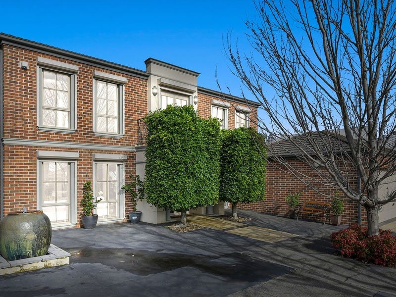 23 Golden Grove Drive, Narre Warren South, VIC 3805 - realestate.com.au