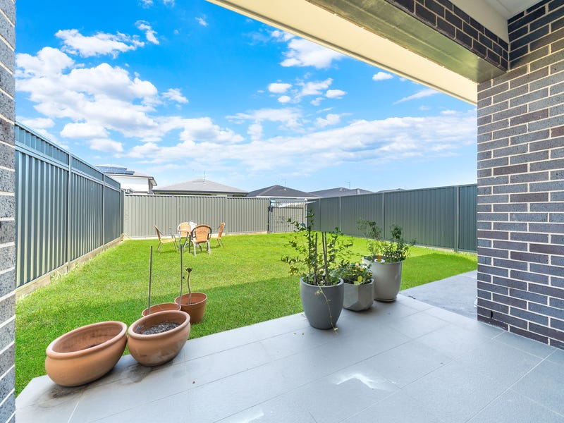 5 Garreffa st, Riverstone, NSW 2765 - Property Details