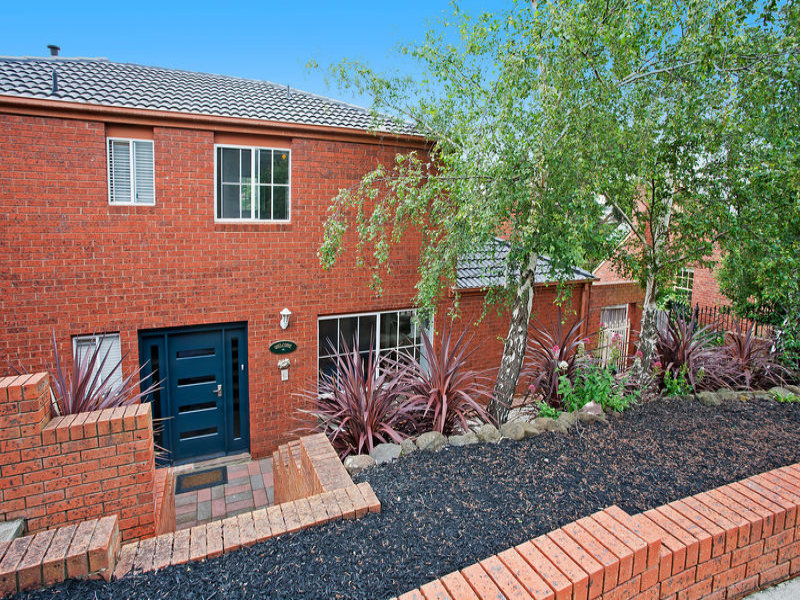 15 Summerhill Terrace, Highton, VIC 3216 - realestate.com.au