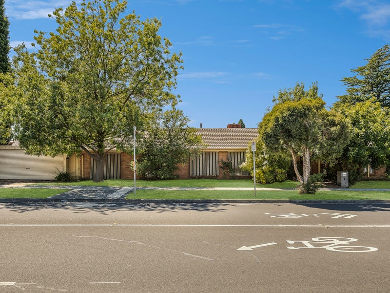 70 George Street, Scoresby, VIC 3179 - realestate.com.au