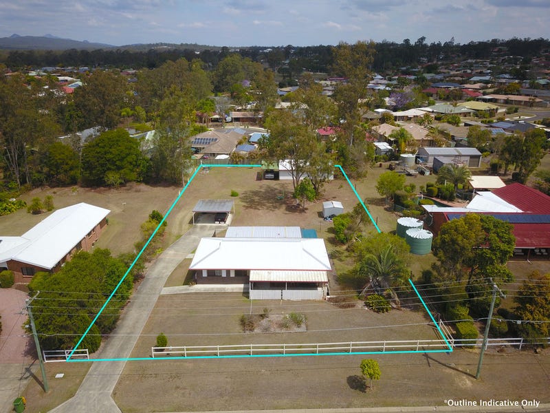 35 Equestrian Drive, Yamanto, QLD 4305 - realestate.com.au