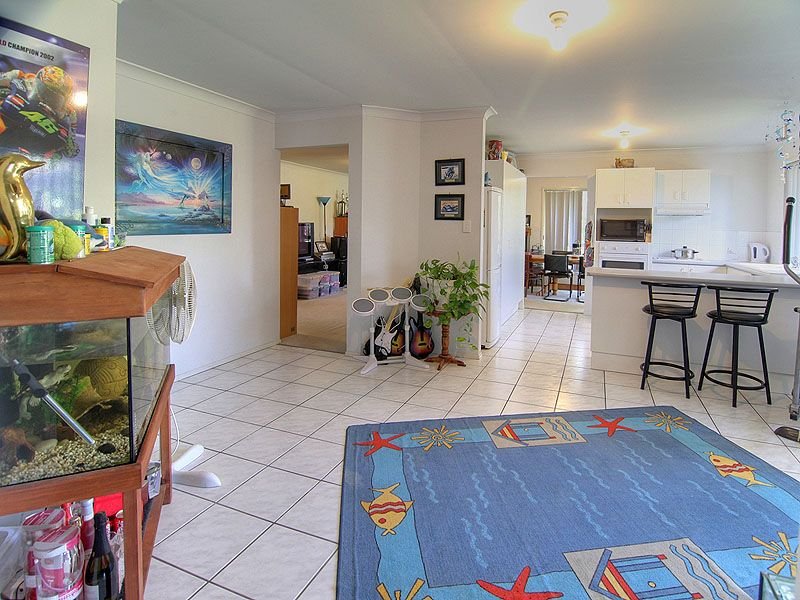 81 Hamish Street, Calamvale, Qld 4116 - Property Details