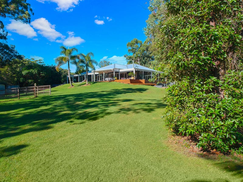 40 Glenn Vista Place, Chevallum, Qld 4555 - Property Details