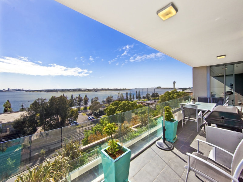 602/209 The Acculon, Hunter St, Newcastle, NSW 2300 - Property Details