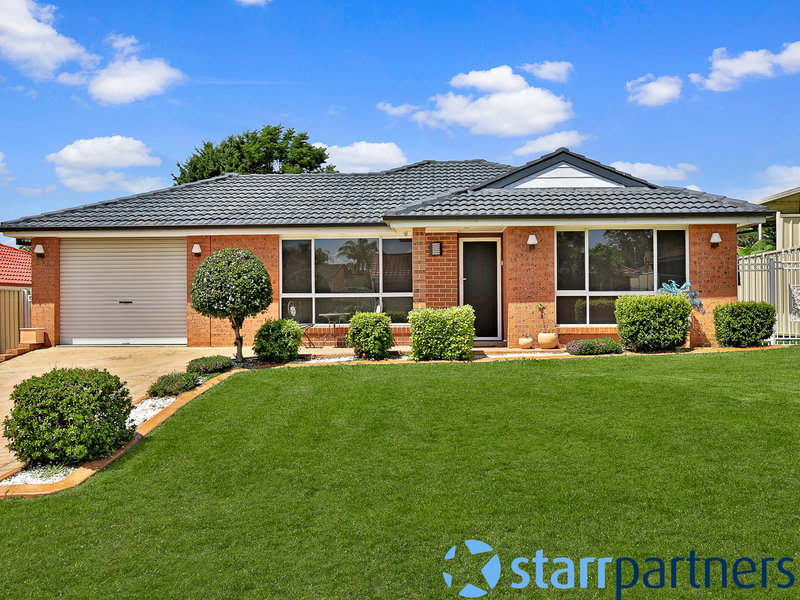 13 Romeo Cres, Rosemeadow, NSW 2560 - Property Details