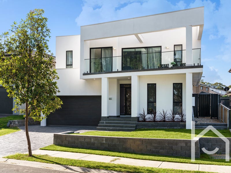 39 Fleming Drive, Campbelltown, NSW 2560 - Property Details