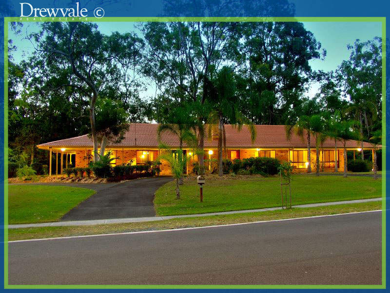 141 Forestdale Drive, Forestdale, Qld 4118 - Property Details