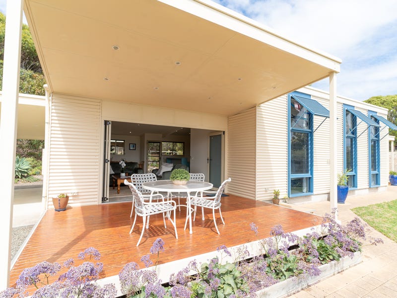 8B Karatta Terrace, Penneshaw, SA 5222 - Property Details