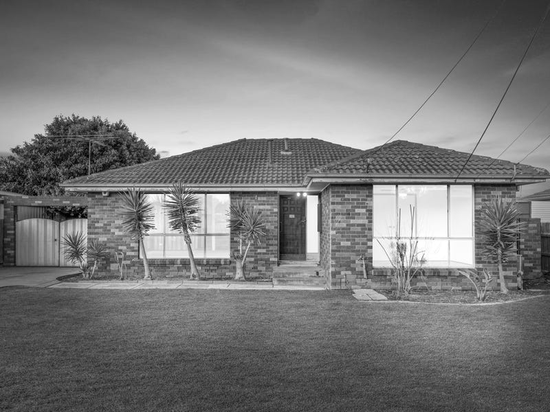 17 Milton Drive, Wyndham Vale, VIC 3024 - realestate.com.au