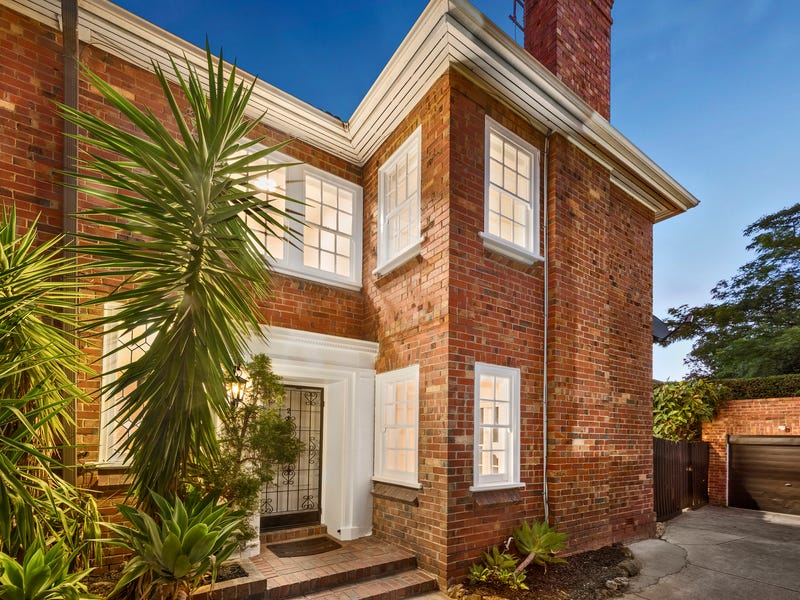 2/47 Grange Road, Toorak, Vic 3142 - Property Details
