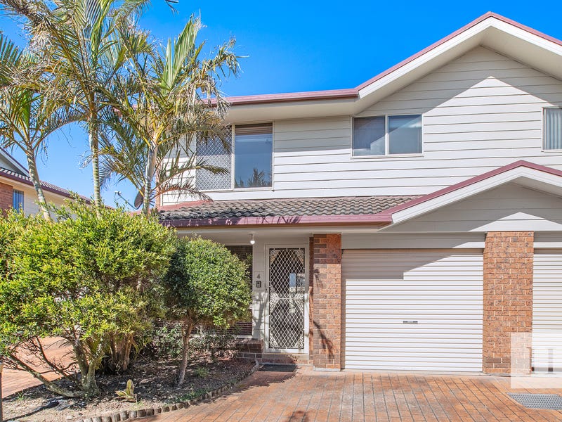 2 Bedroom Properties for Sale in Blue Haven, NSW 2262 (+4 locations) Pg ...