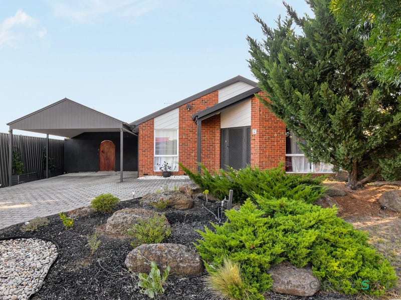 1 Stagecoach Crescent, Sydenham, Vic 3037 - Property Details