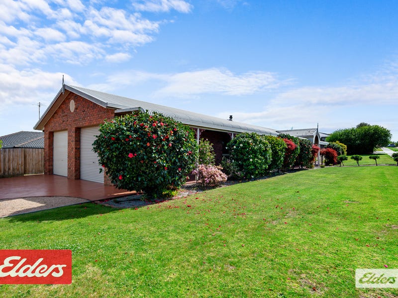 32 Stirling Drive, Lakes Entrance, VIC 3909 - realestate.com.au