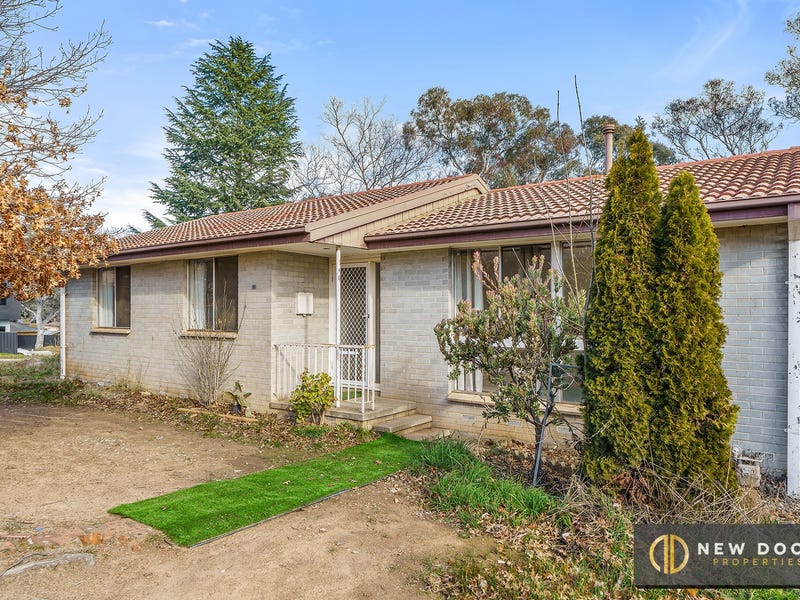 1 Maraar Place, Giralang, ACT 2617 - Property Details