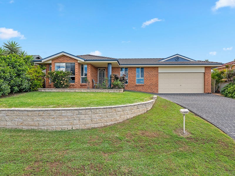8 Acer Terrace, Thornton, NSW 2322 - Property Details