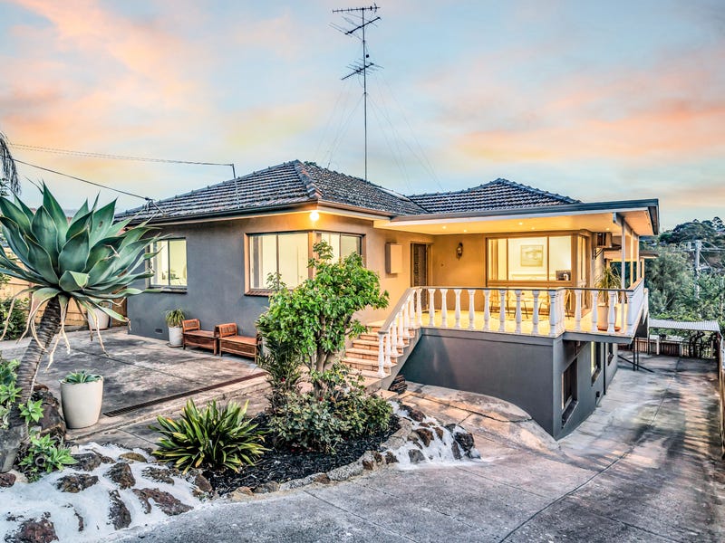 8 Westfield Boulevard, Westmeadows, VIC 3049 - realestate.com.au