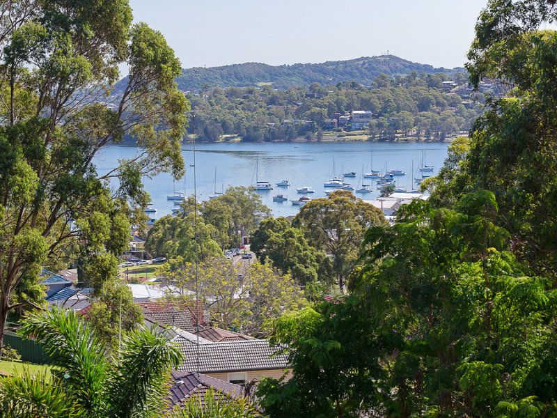 111 Andrew Road, Valentine, NSW 2280 - realestate.com.au