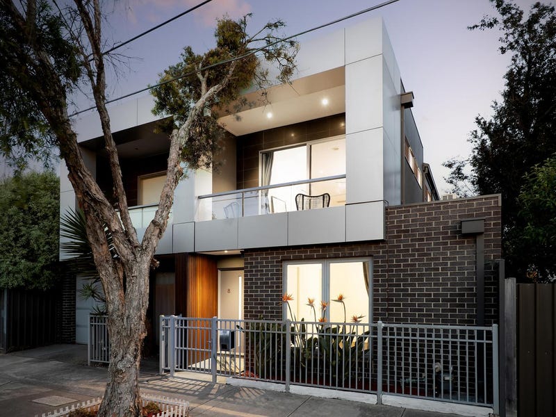 8 Service Street, Coburg, Vic 3058 - Property Details