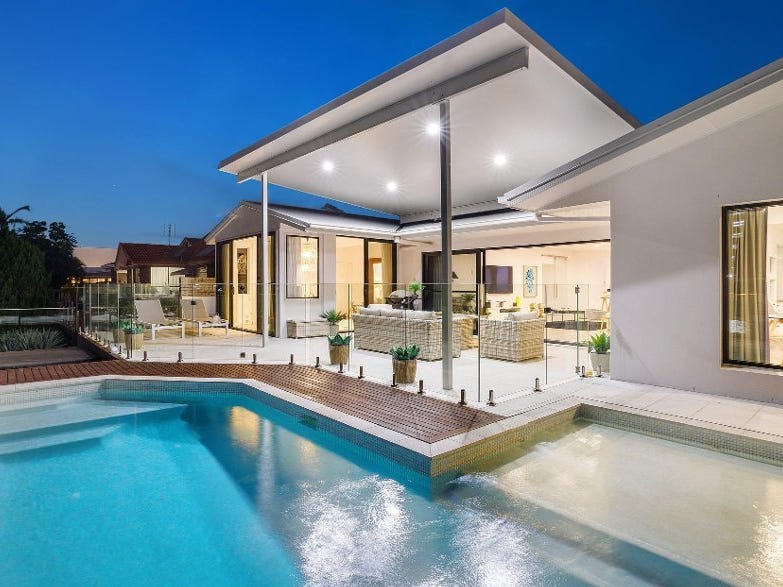 12 Sailaway Street, Mermaid Waters, QLD 4218 - realestate.com.au