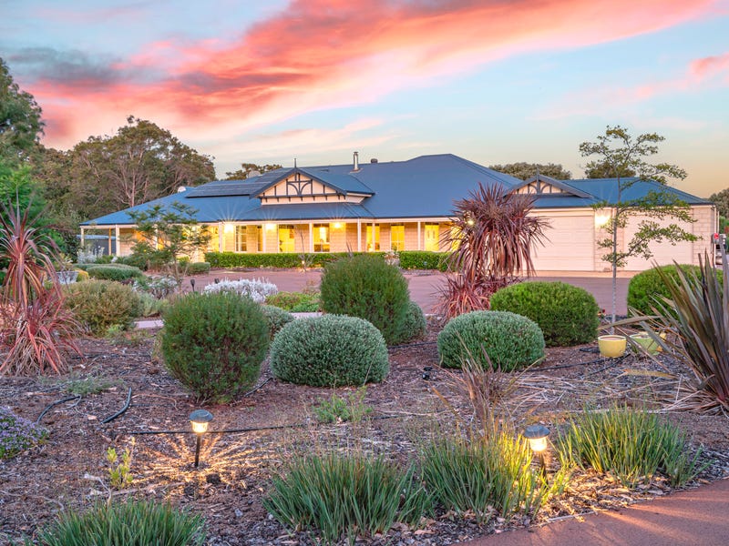 9 Winter Retreat, Yallingup, WA 6282 - Property Details