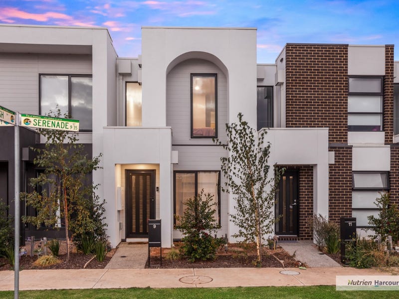 9 Serenade Street, Donnybrook, Vic 3064 - Property Details