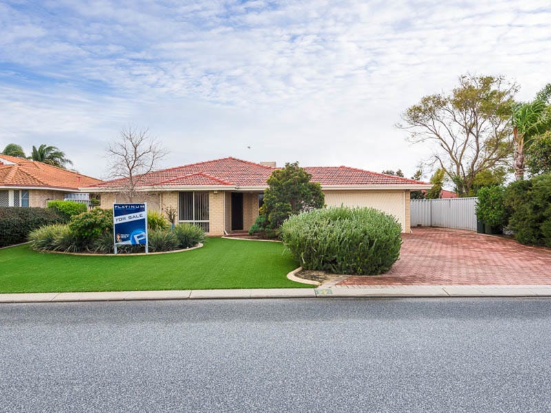 4 Gutha Retreat, Hocking, WA 6065 - Property Details