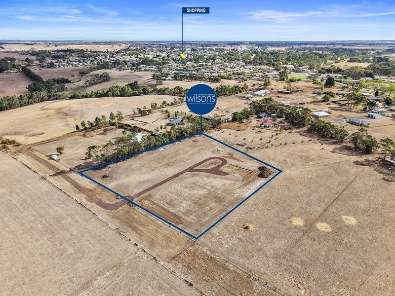 2 Bond Street, Cobden, VIC 3266 - realestate.com.au
