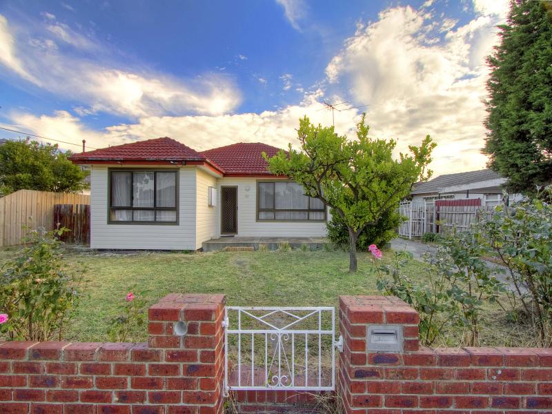 52 Peter Street, Springvale, Vic 3171 - Property Details