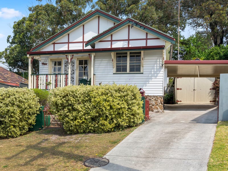 9 Jones Avenue, Primbee, NSW 2502 - Property Details