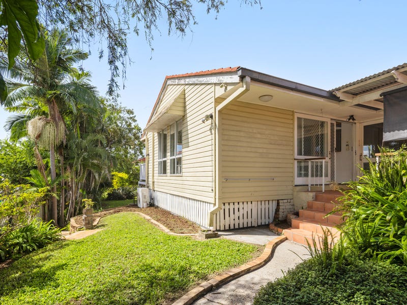 2 Delphin Street, Kenmore, Qld 4069 - Property Details
