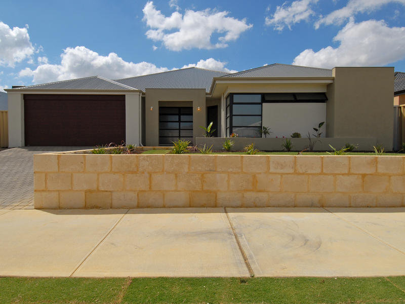 96 Landbeach Boulevard, Butler, WA 6036 - Property Details