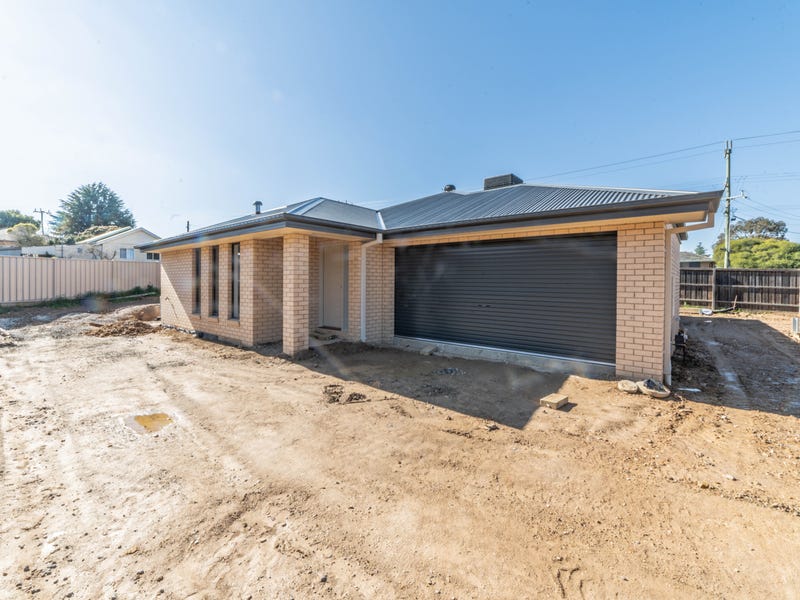 15 Quartz Place, Golden Square, VIC 3555 - realestate.com.au