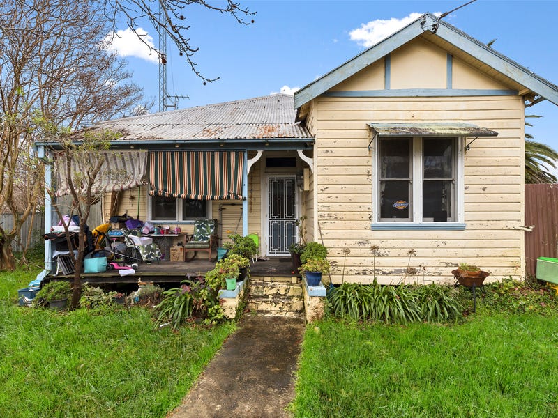 4 Scholey Street, Cessnock, NSW 2325 - Property Details