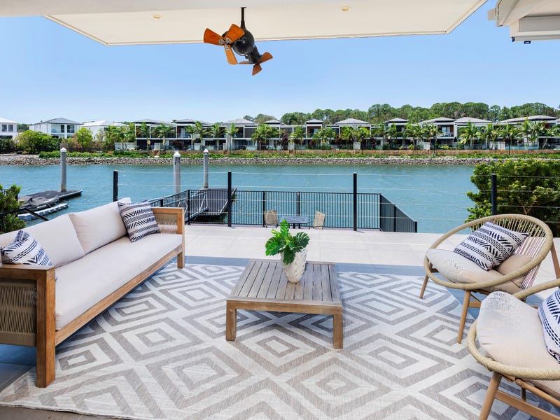 Real Estate & Property for Sale in Hope Island, QLD 4212 (+1 location ...