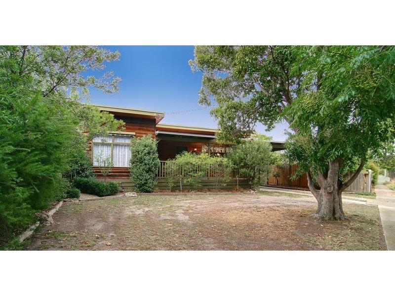 11 William Street, Tyabb, Vic 3913 - Property Details