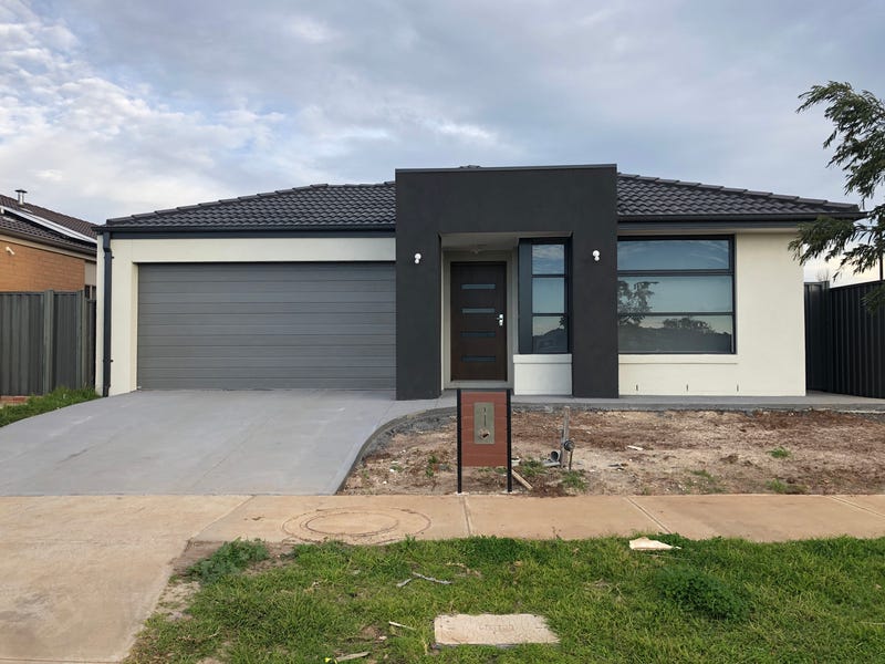 16 Garig Way, Tarneit, Vic 3029 - Property Details