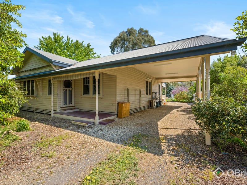 37 Jones Street, Oxley, Vic 3678 - Property Details