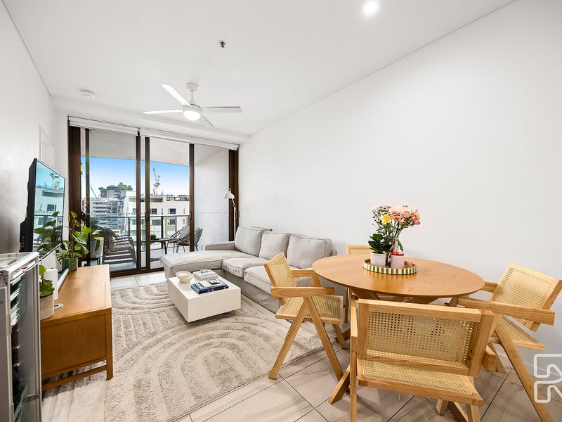 902/10 Stratton Street, Newstead, Qld 4006 - Property Details
