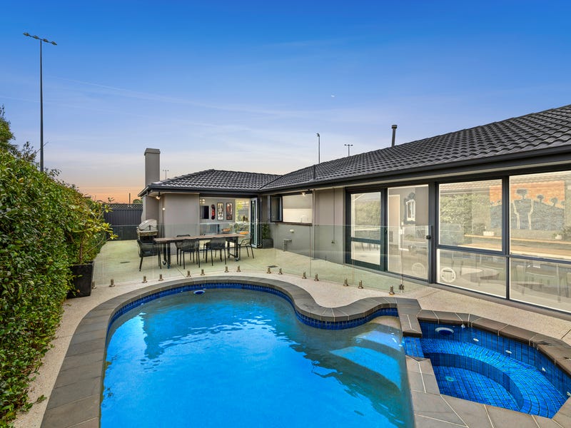 95 Tarongo Drive, Aspendale, Vic 3195 - Property Details