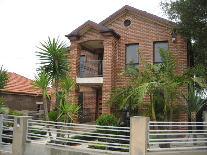 8 Robert Street, Belmore, NSW 2192 - realestate.com.au