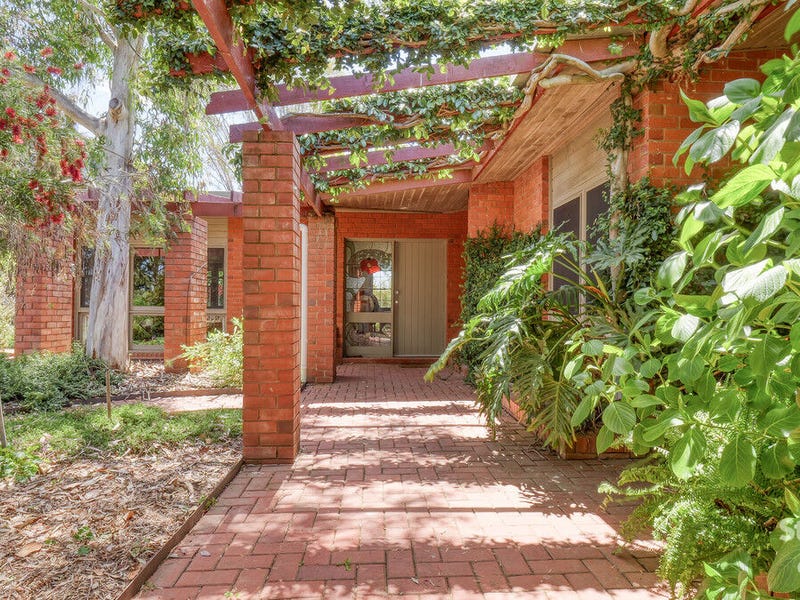 305 Cornish Road, Ardmona, Vic 3629 - Property Details