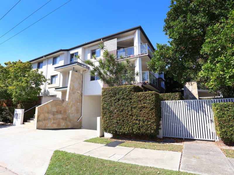 4/21 Middle Street, Labrador, Qld 4215 - Property Details